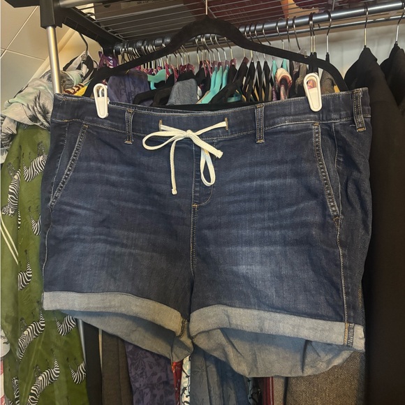 torrid | Shorts | Torrid Blue Jean Shorts With Relaxed Fit And Cuffed ...